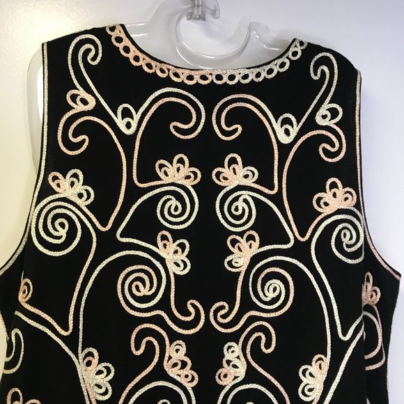 Carole Little | Tops | Carole Little Black With Embroidery Design ...